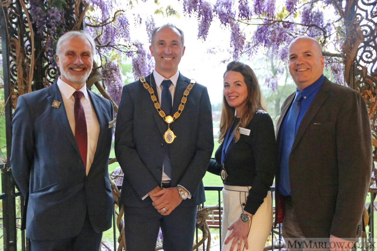 New Mayor and Deputy voted in at Town Council Annual Meeting - My Marlow